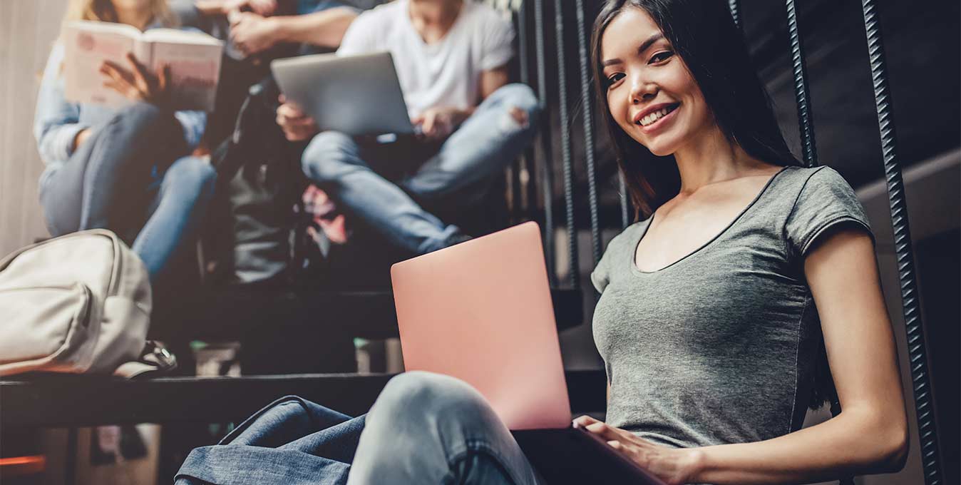 The 2023 Student Loan Handbook: A Guide to Better College Borrowing