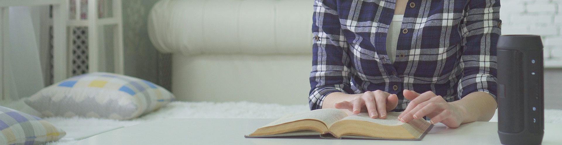 Scholarships & Resources for Students with Visual Disabilities: 2021