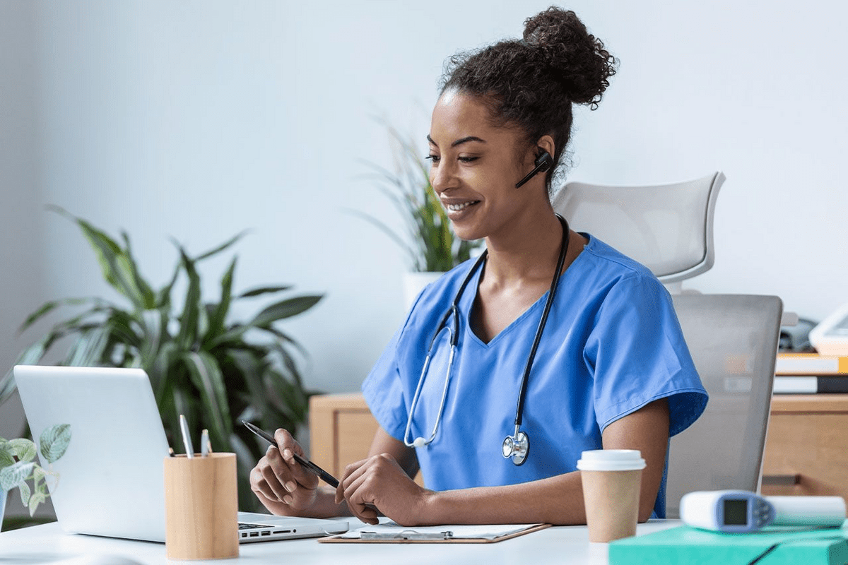 How To Balance Your Home Life With an Online Nursing Program
