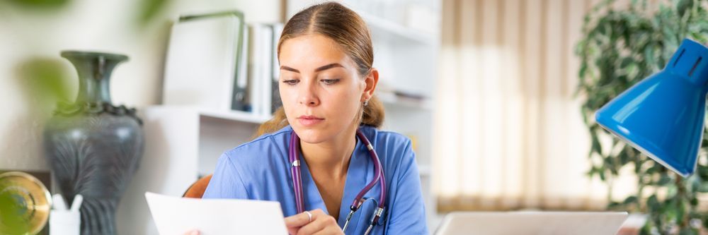 Discover LPN Programs with Financial Aid: Online & Campus