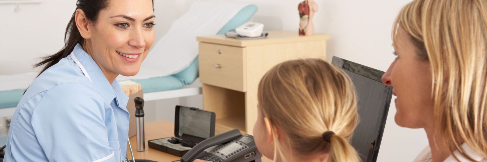 Online Accelerated BSN Programs: Review Top ABSN Degrees