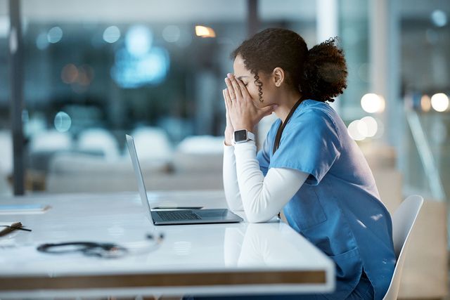 Coping with Grief as a Nurse: 7 Strategies for Healthcare Professionals